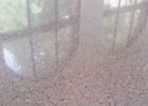 Sol en béton quartzé - Bain & Boche professionnel en revêtement de sol